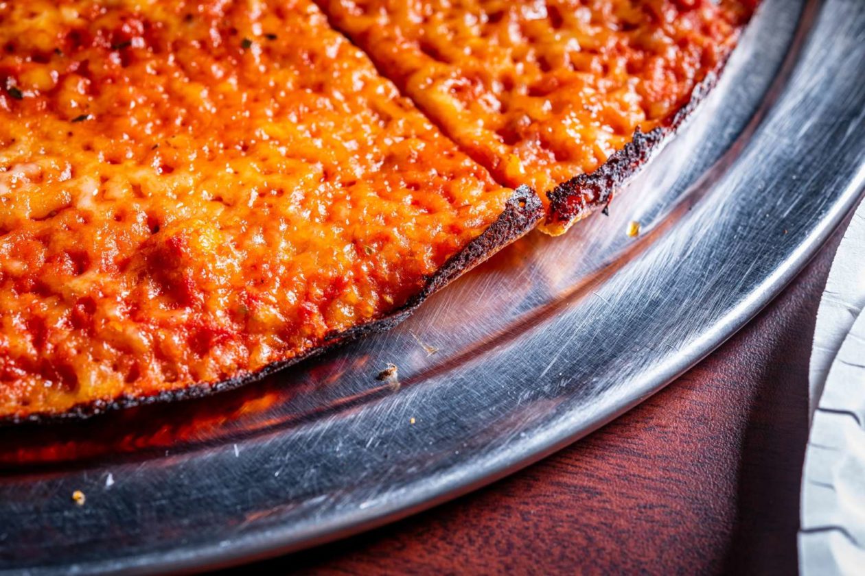Colony Grill, Connecticut Mainstay for Pizza, Now Open in Clarendon ...
