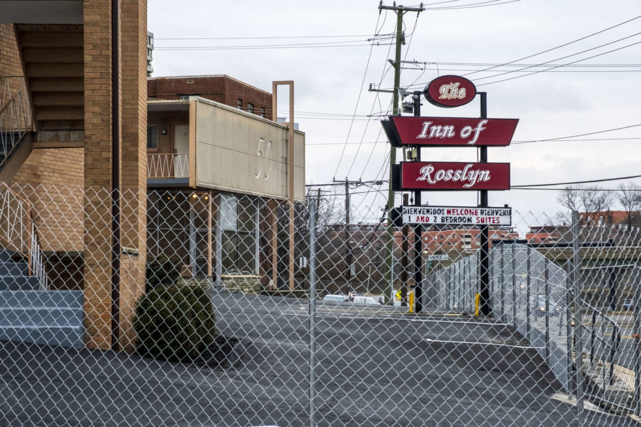 Review board doesn’t like aesthetics of planned Inn of Rosslyn ...