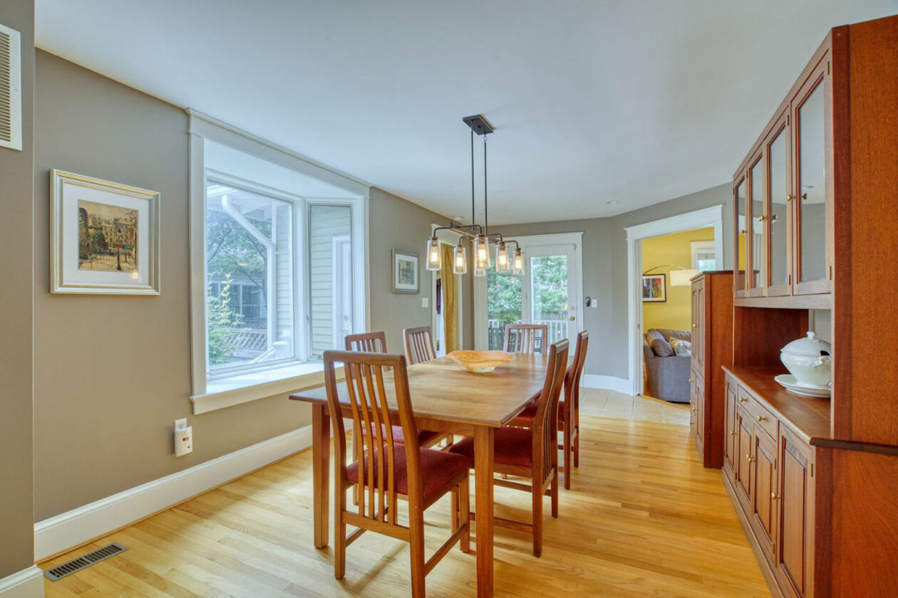 Listing of the Day: 818 N. Fillmore Street (Arlington) | ARLnow.com