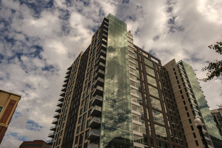 Rent still rising in Arlington, new data shows | ARLnow.com