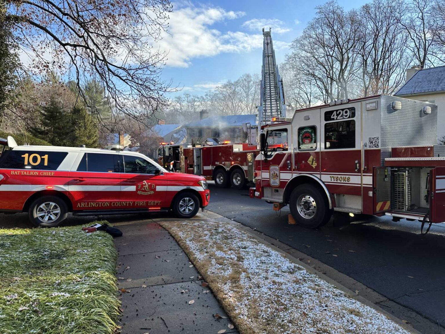 NOW: Large response to fatal house fire near Arlington border in McLean ...