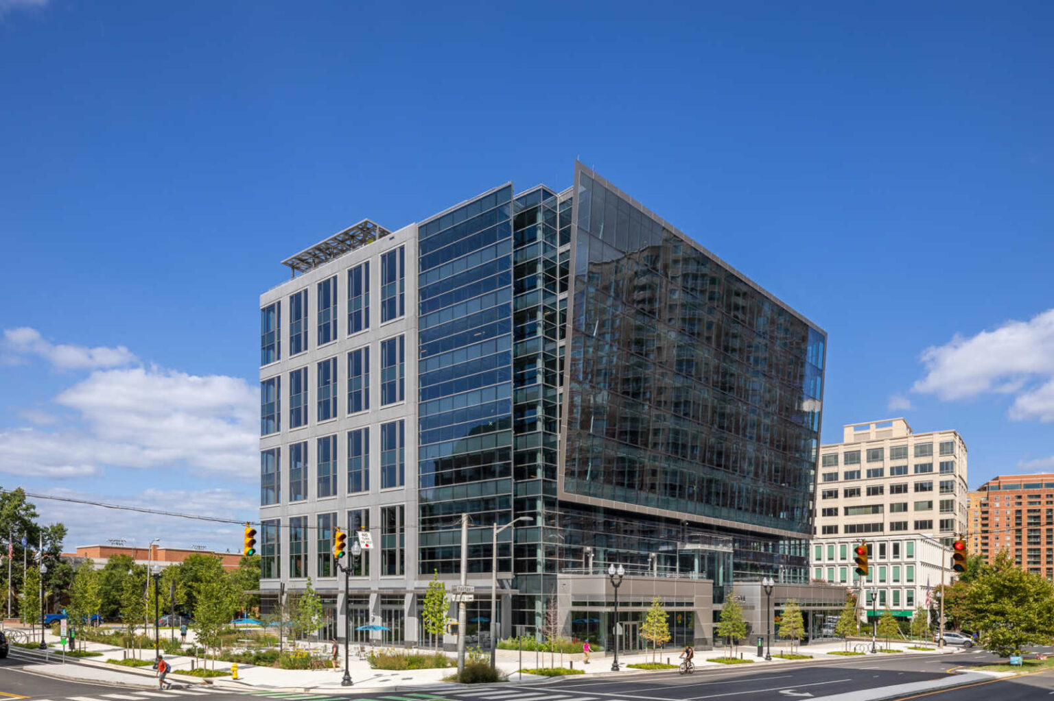 French bistro slated to open at new office building in Va. Square ...