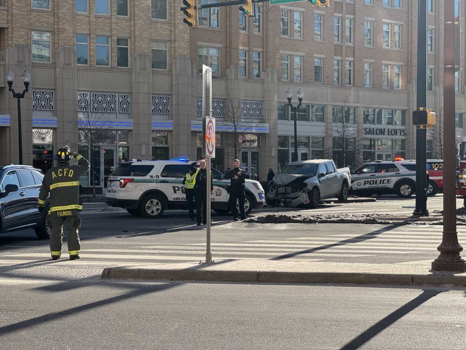UPDATED: Fatal crash shuts down intersection of Wilson Blvd and N ...