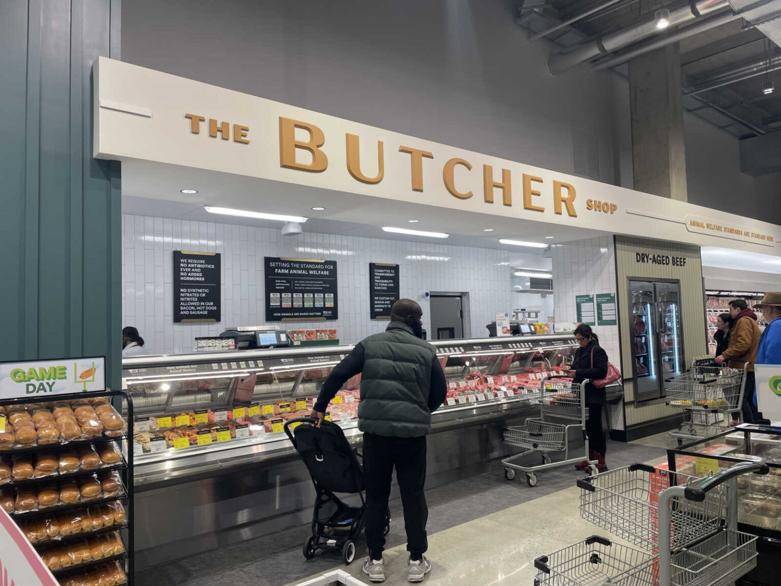 Whole Foods Market hosts grand opening in Falls Church | ARLnow.com
