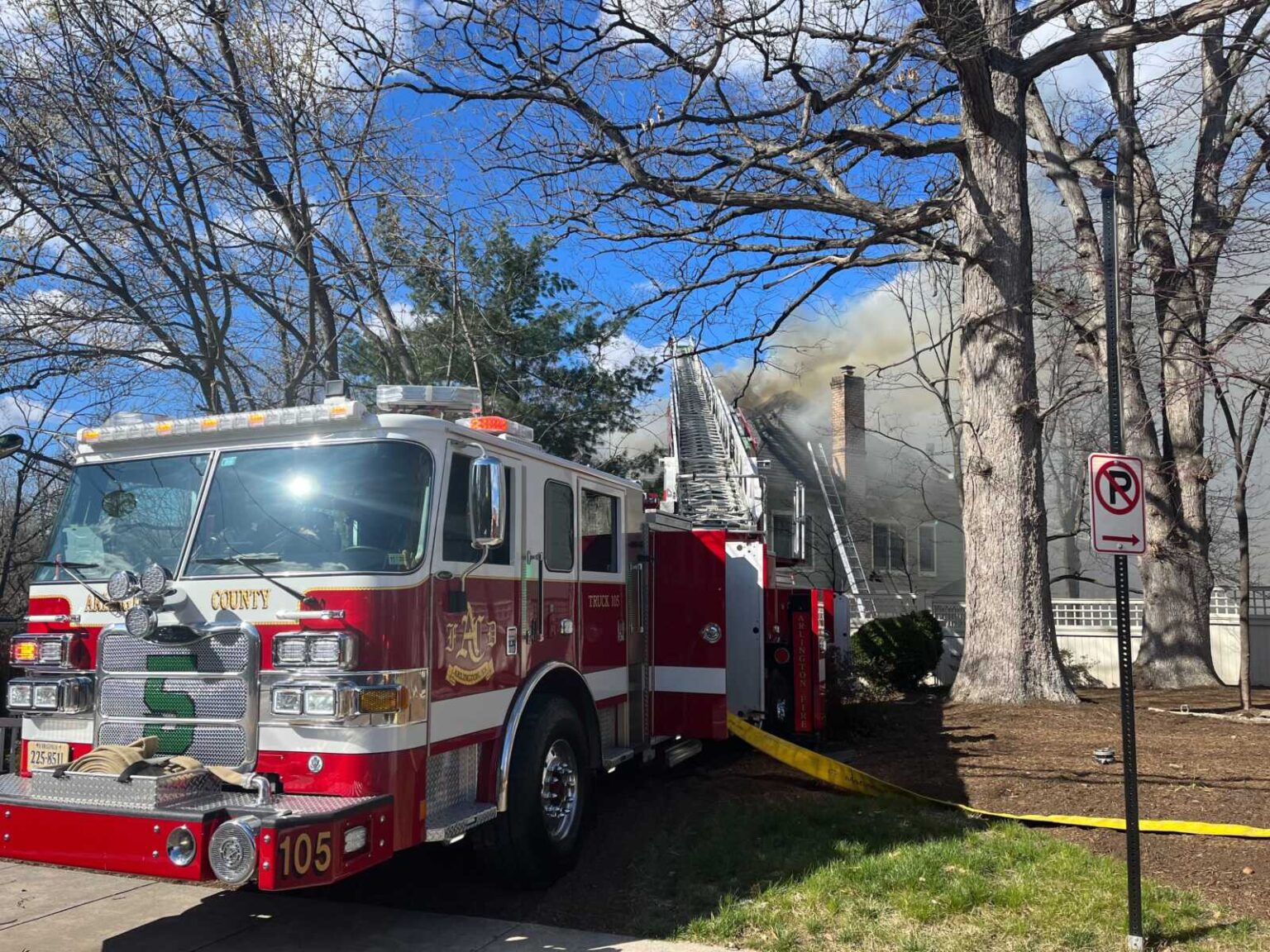 UPDATED: Firefighters battling house fire in Woodmont neighborhood ...
