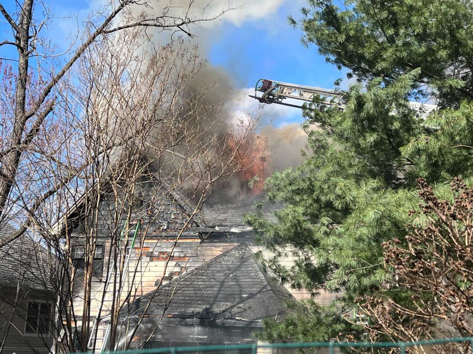 UPDATED: Firefighters battling house fire in Woodmont neighborhood ...