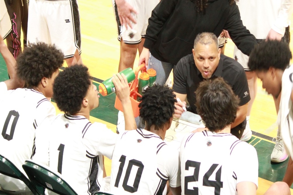 Three Arlington hoop coaches have more than 1,300 combined wins ...