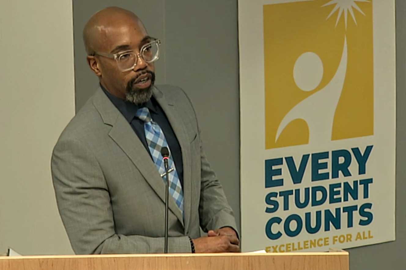 School Board selects new W-L principal despite criticism from school ...