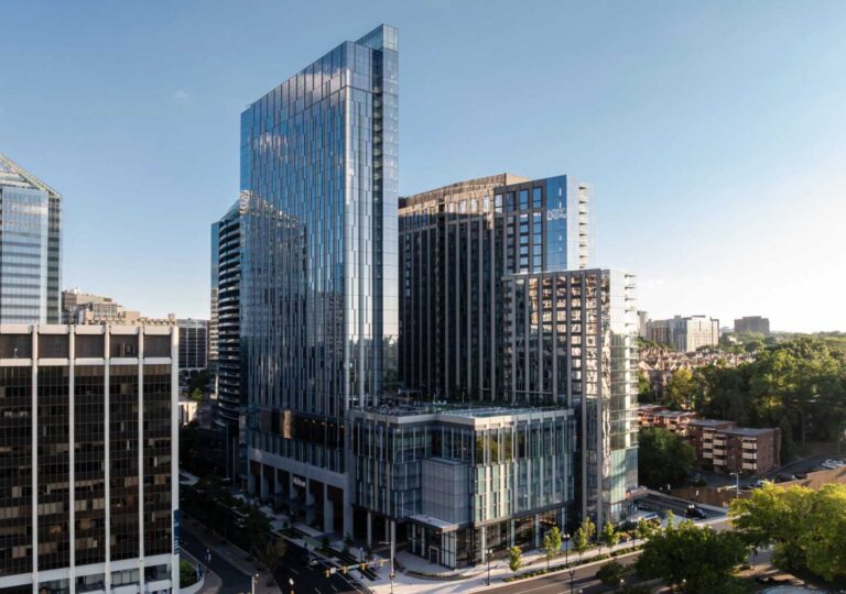 New 36-story hotel opens in Rosslyn with an American restaurant ...