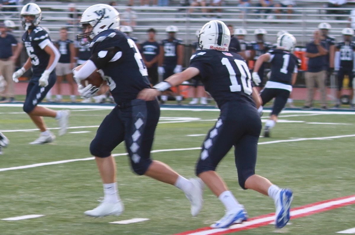 W-L defeats perennial football power Westfield for first time in ...