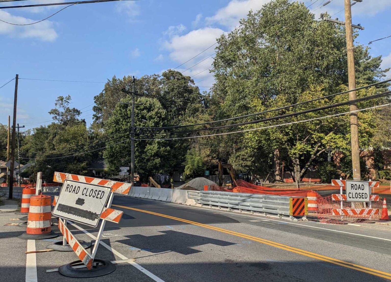 Construction on long-promised roundabout on Military Road gets underway ...