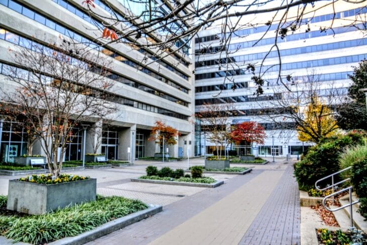 Nine-story office building in Courthouse could become 295-unit ...