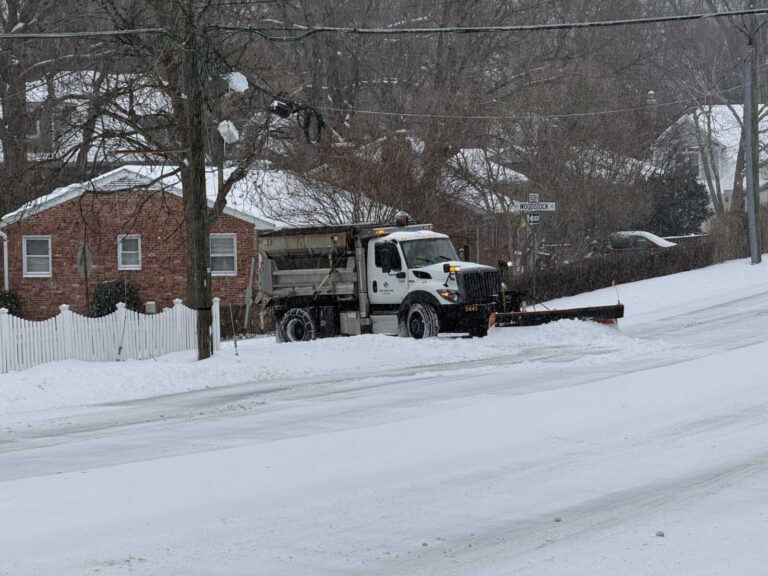 Arlington begins plowing residential roads, hauling snow from ...