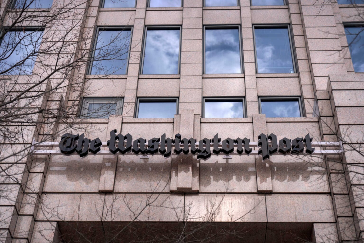 The Washington Post guts coverage of D.C. area in mass layoffs | ARLnow.com