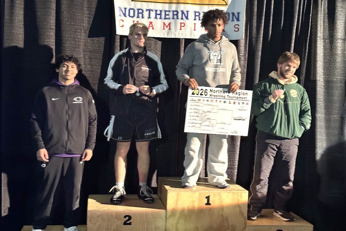 W-L wrestler with ‘unconventional’ style wins region tournament 3-0 ...